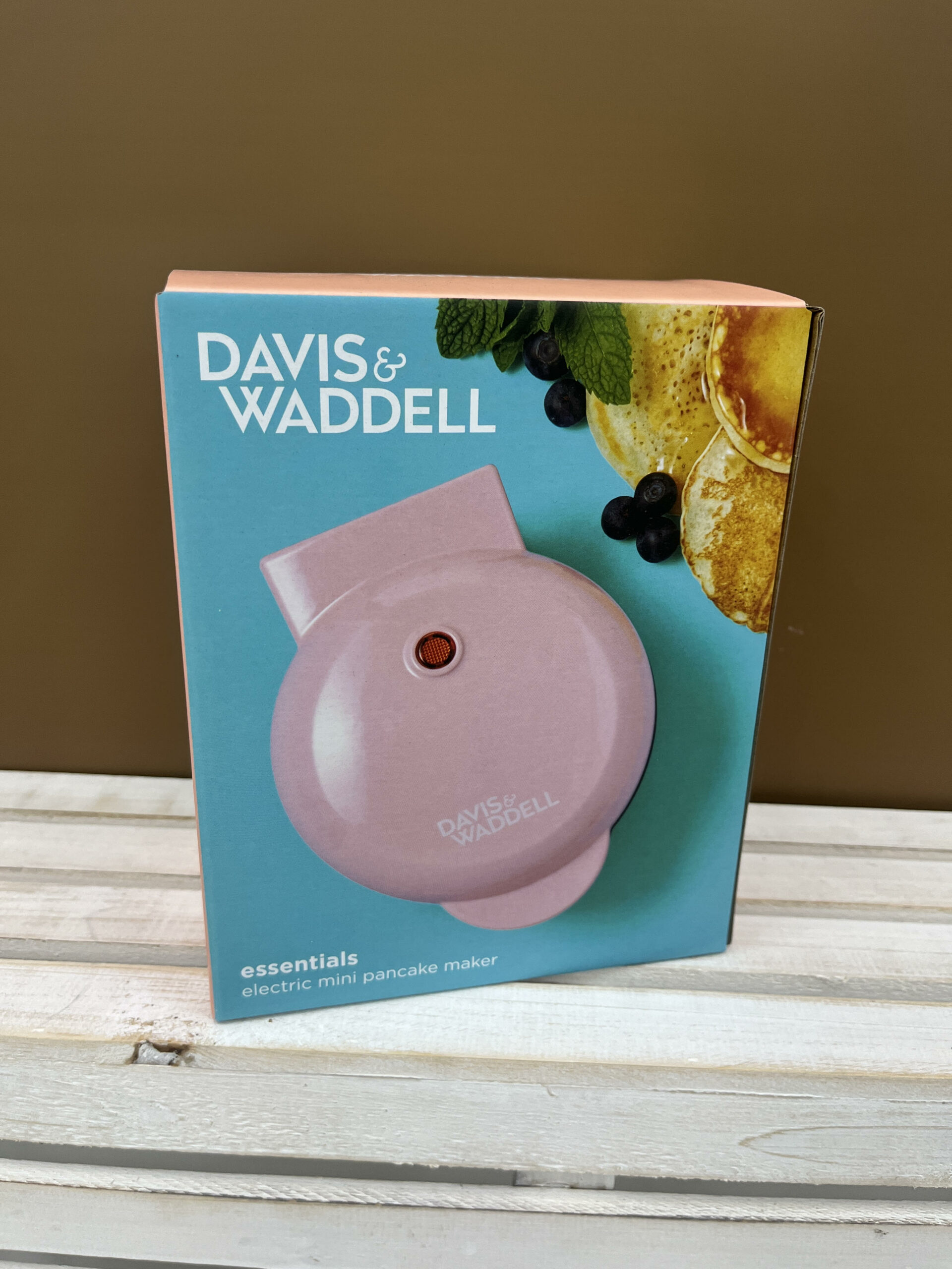 Davis & Waddell ELectric Mini Panacke Maker - Pink - Campbell & Bradley ...